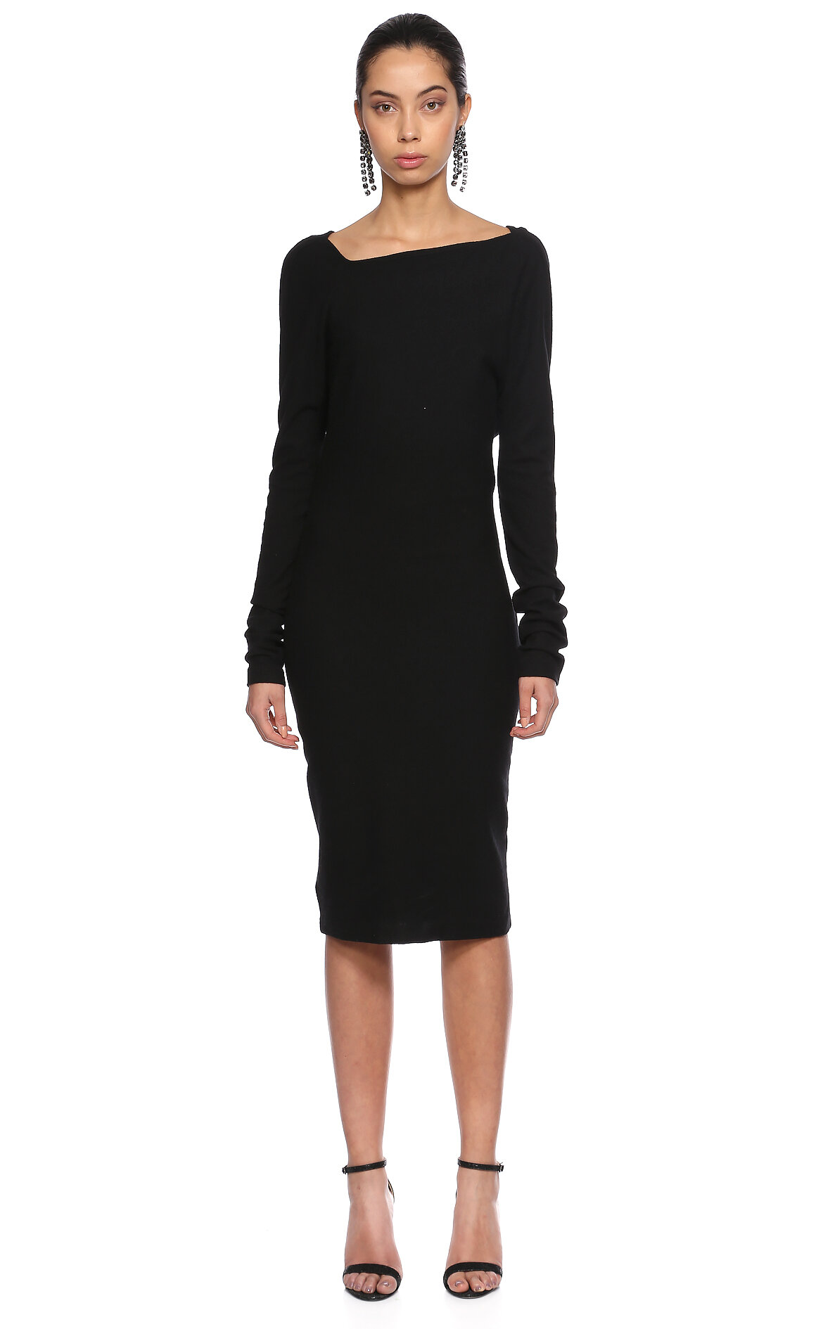 Dusan-Dusan Siyah Elbise