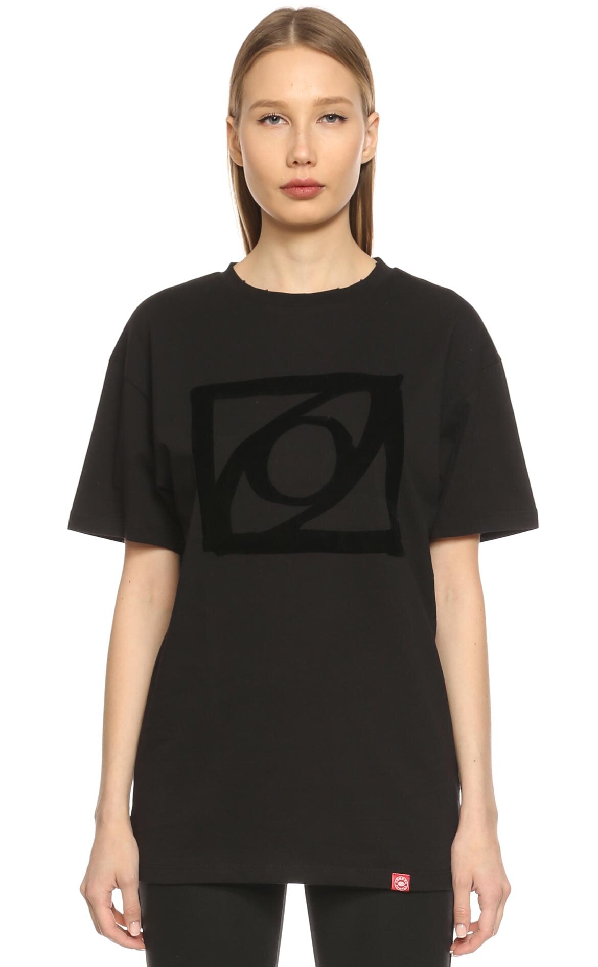Common People-Black Eye Basklı T-Shirt Common People-Black Eye Basklı T-Shirt