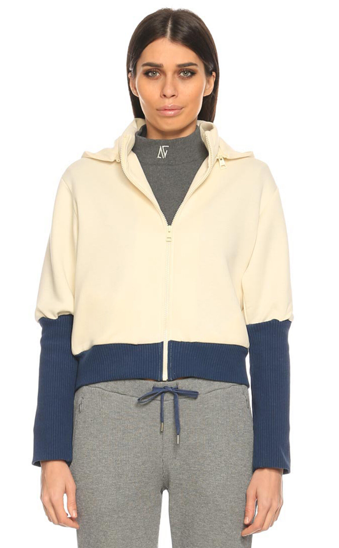 Bassigue-Bassigue Bomber Bassigue-Bassigue Bomber