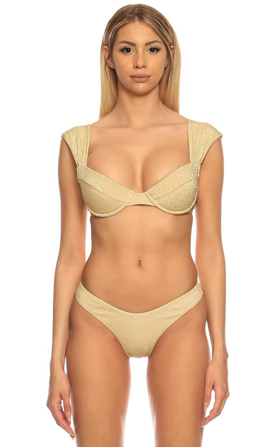 Ma Melike Akbaşoğlu-Altın Rengi Bikini Altı Ma Melike Akbaşoğlu-Altın Rengi Bikini Altı