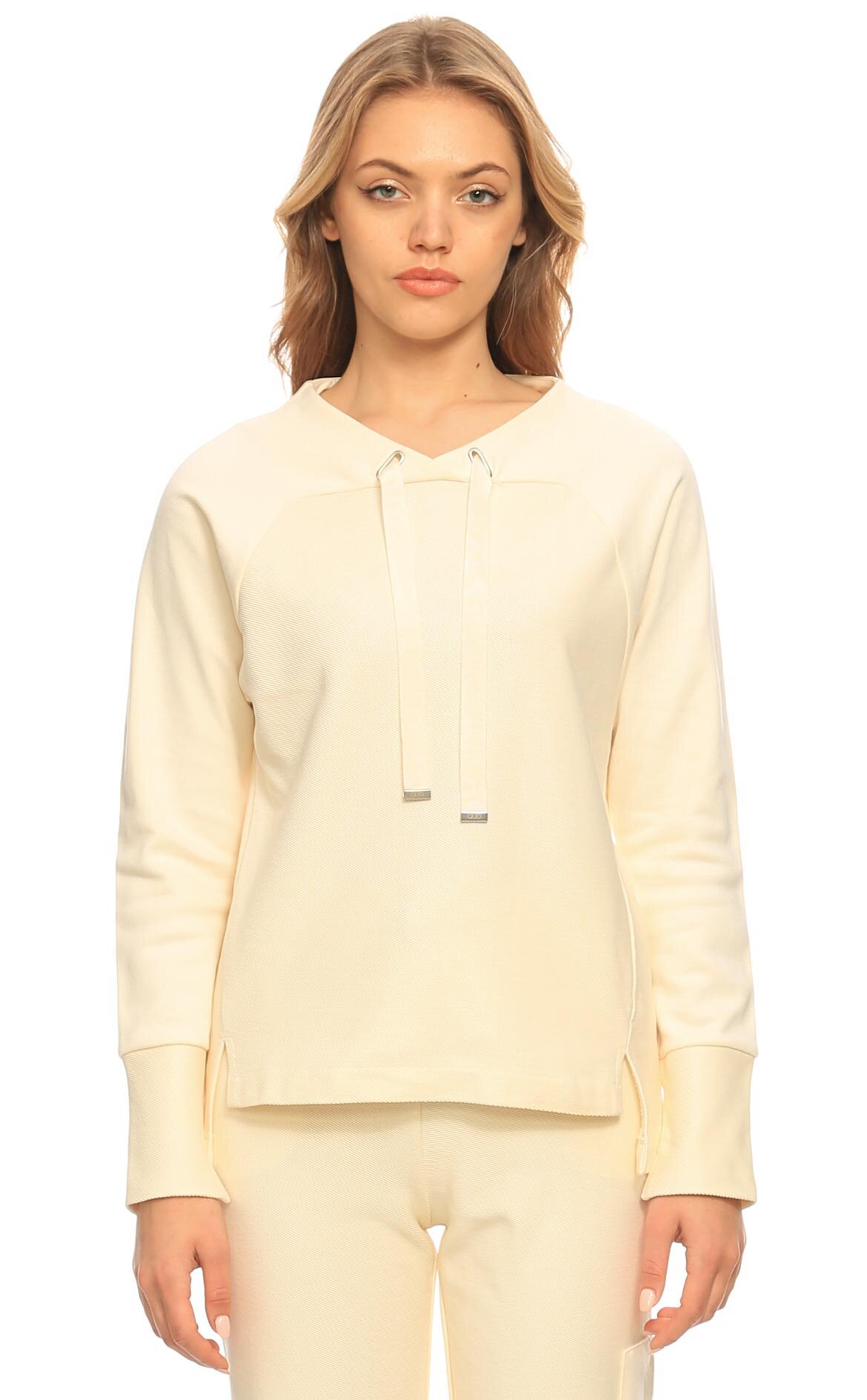 Quo-Quo Ekru Sweatshirt