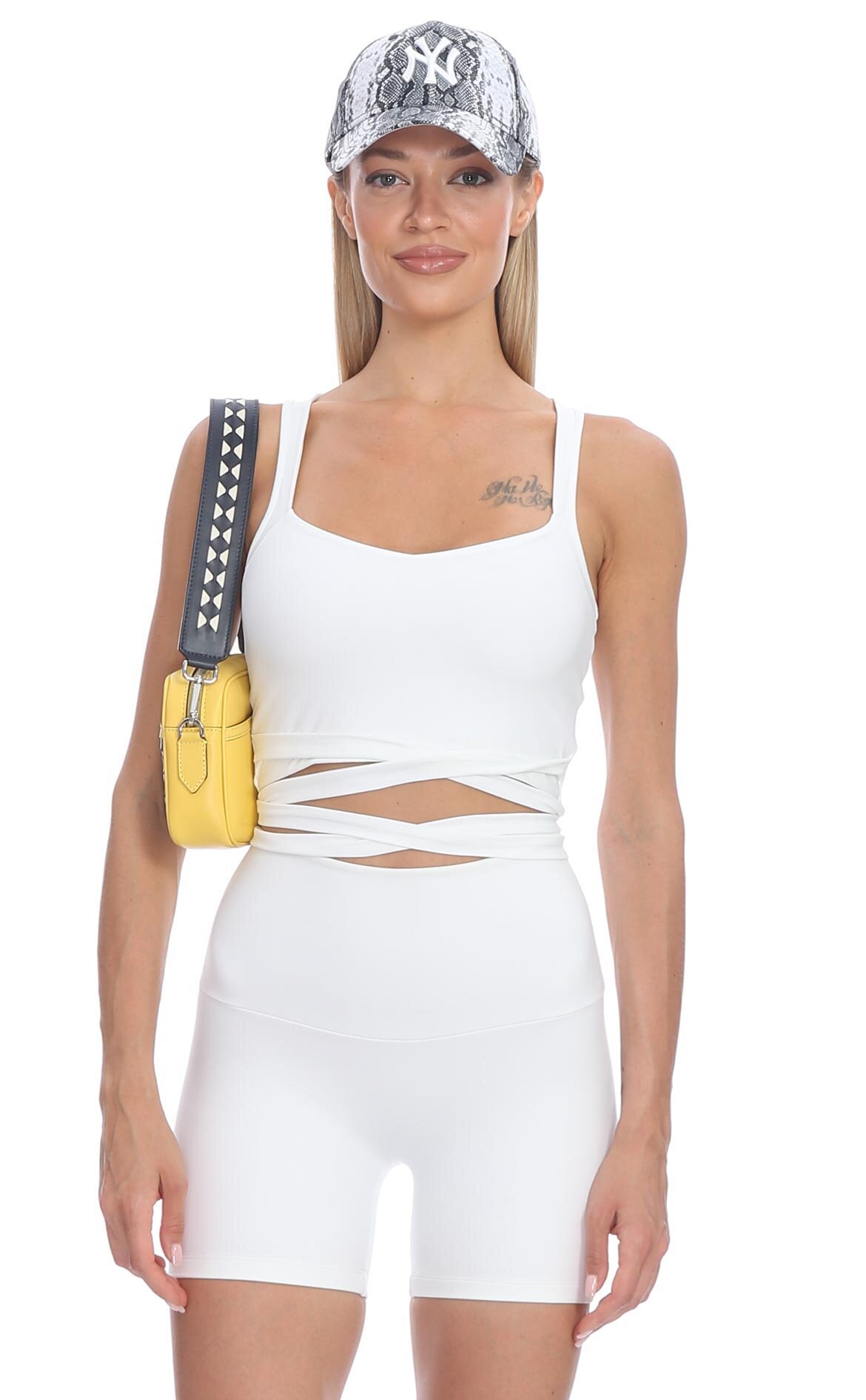 Yes Flaneuse-Yes Flaneuse Büstiyer