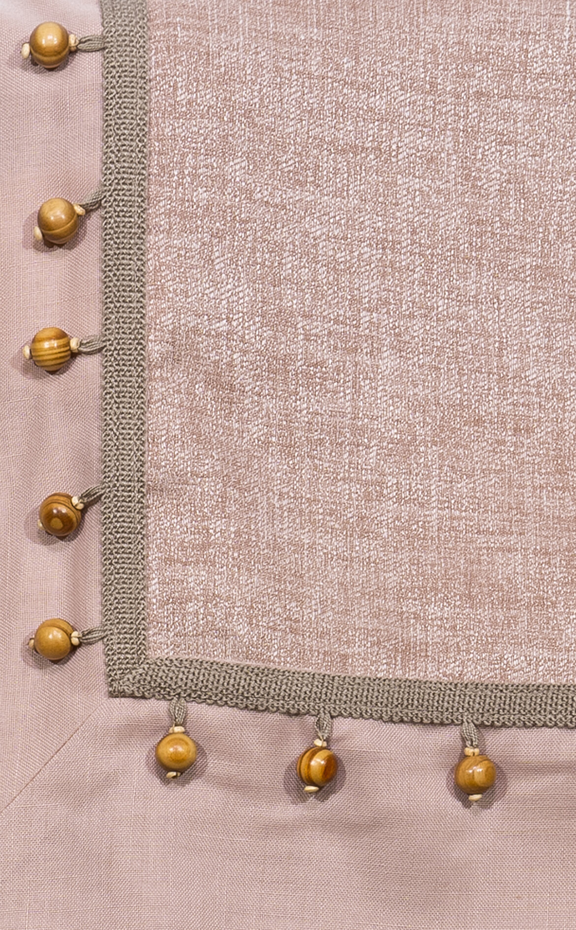 Haan-Haan Masa Örtüsü