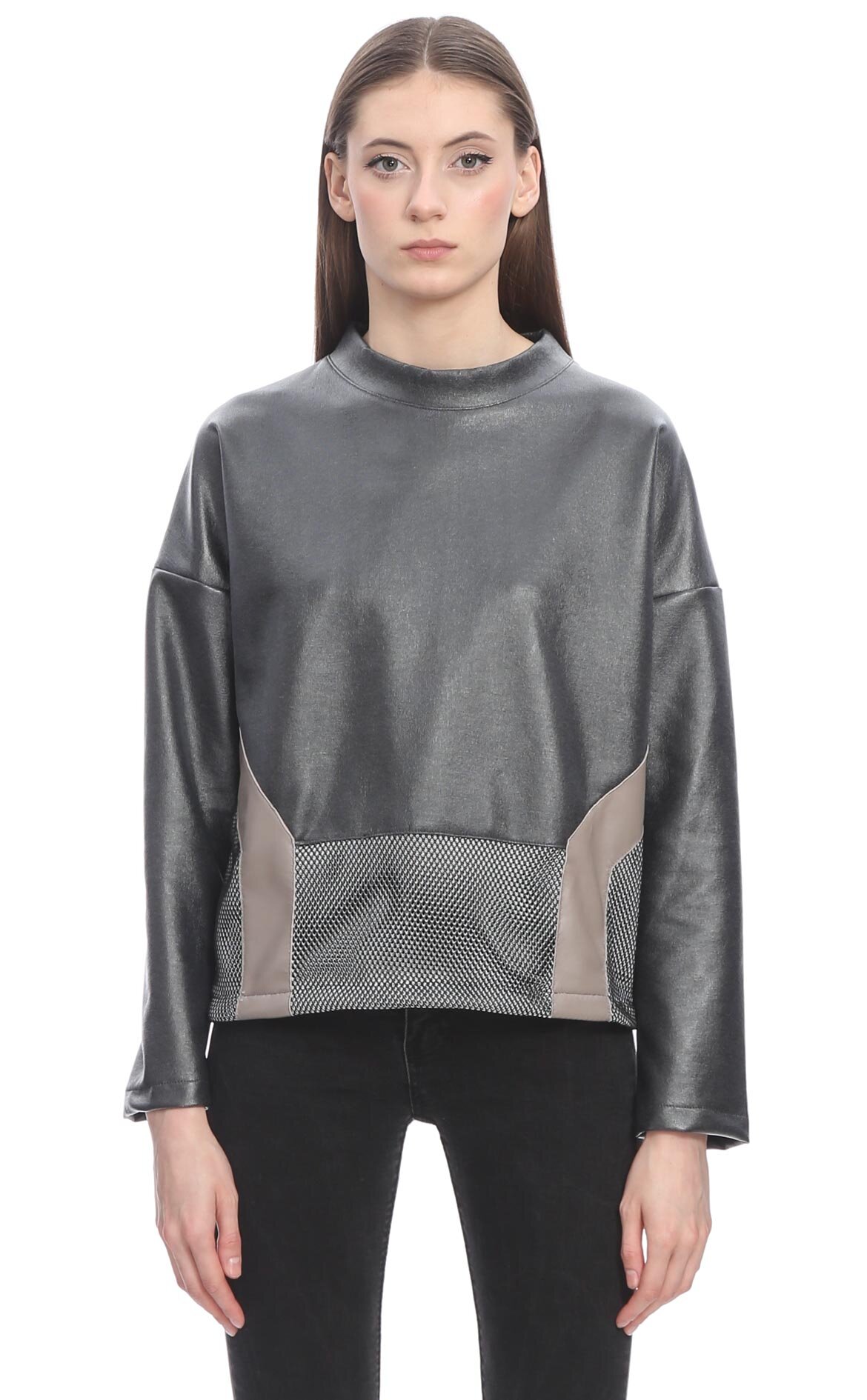 Nil Ergüven-Nil Ergüven Kazak Nil Ergüven-Nil Ergüven Kazak