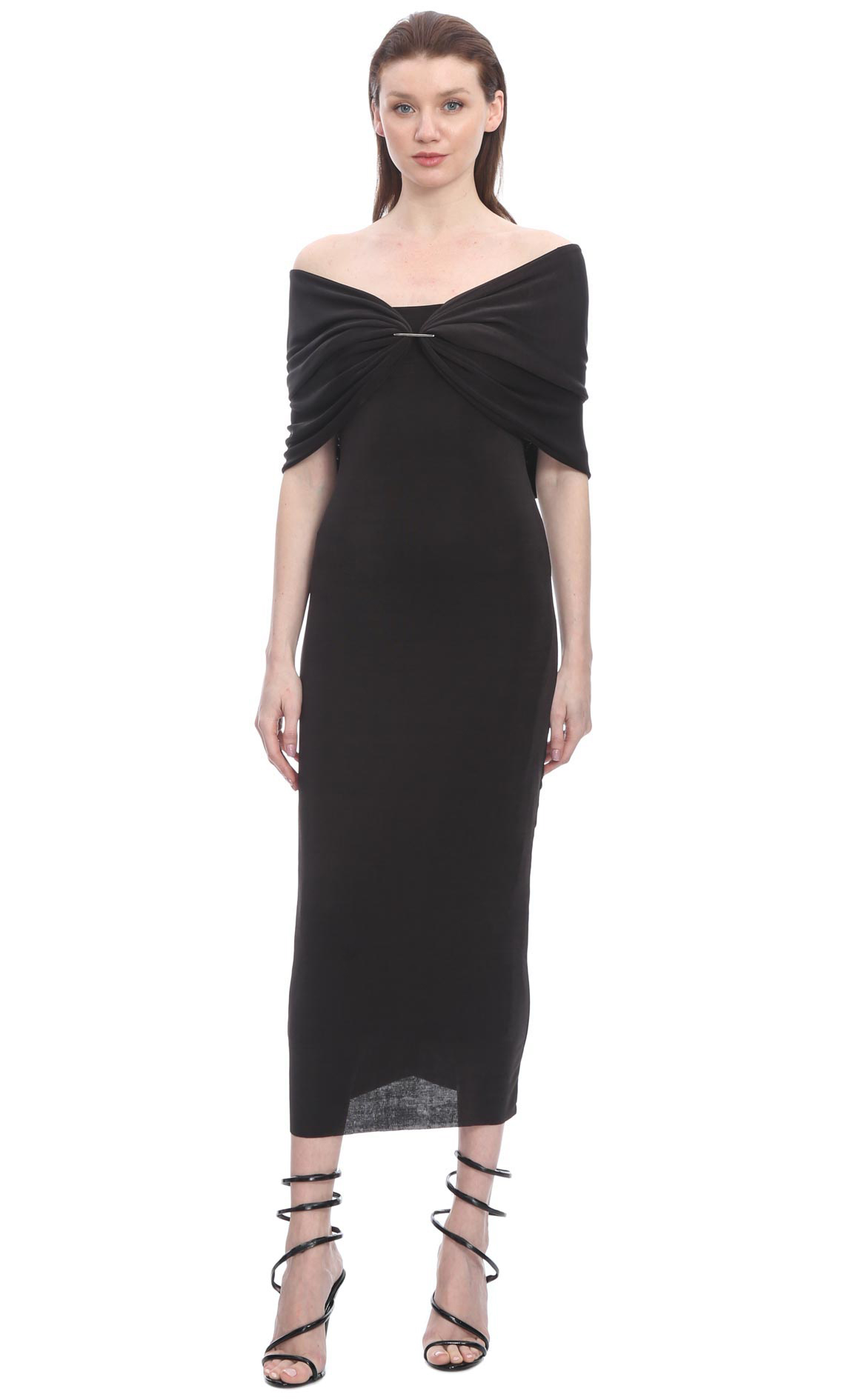 Nisan Atas Demi-Couture-Nisan Ataş Siyah Elbise Nisan Atas Demi-Couture-Nisan Ataş Siyah Elbise