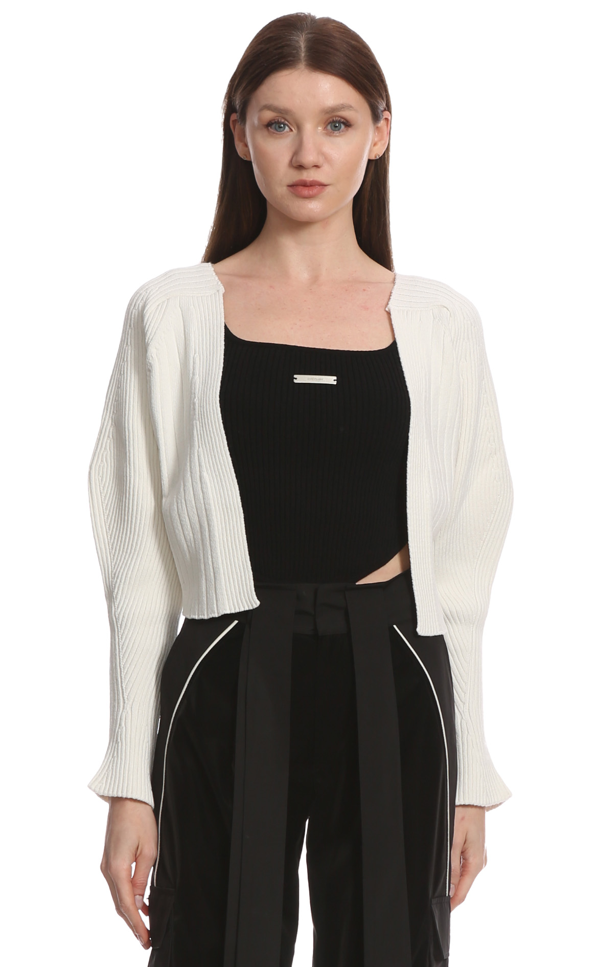 Knitology-KNTLGY White Knitted Crop Cardigan Knitology-KNTLGY White Knitted Crop Cardigan